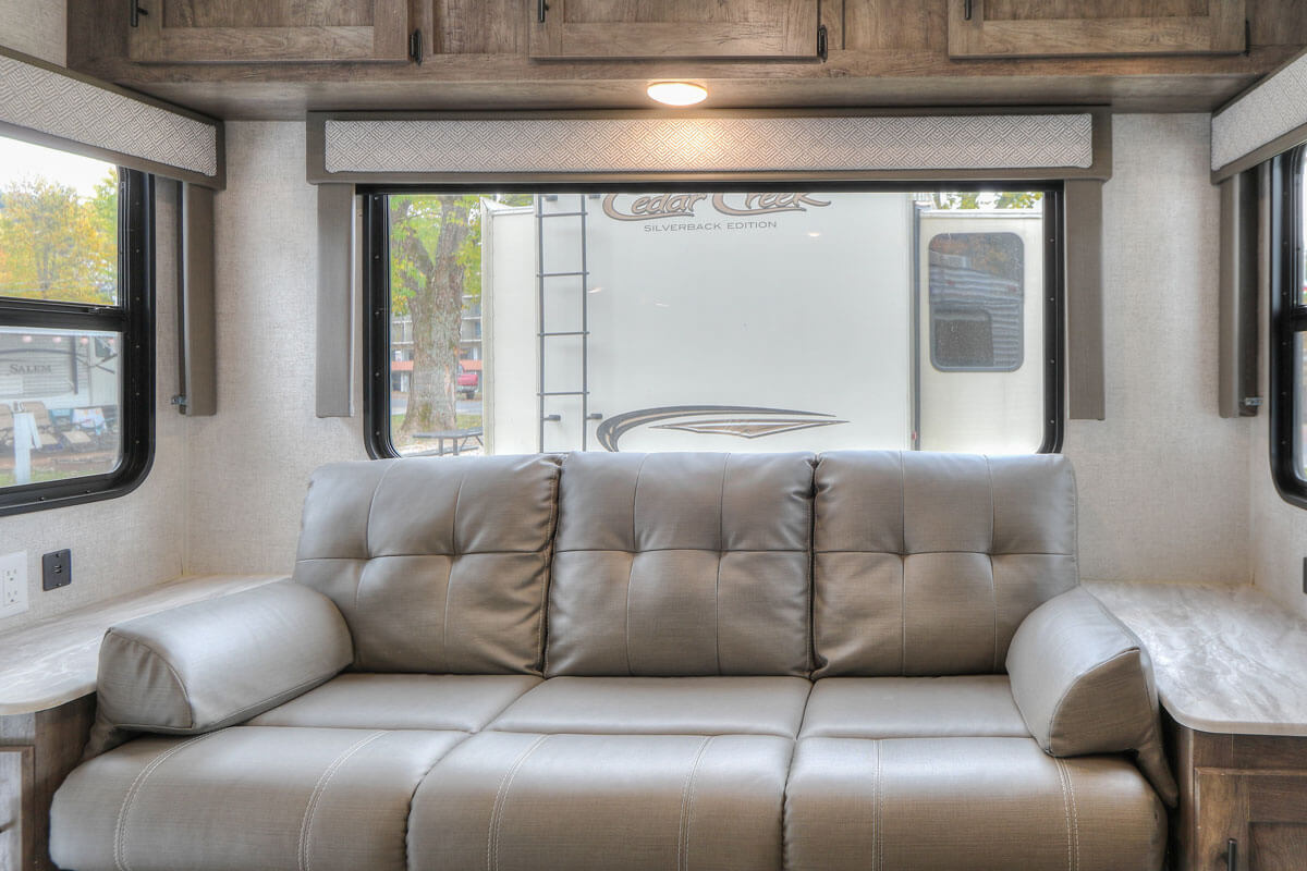 RV Rentals - Camp Riverslanding